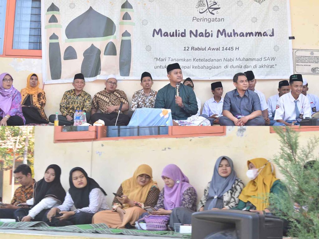 Semarak Rasa Cinta dan Kebaikan, SMK Unitomo Gelar Peringatan Maulid Nabi Muhammad SAW ...