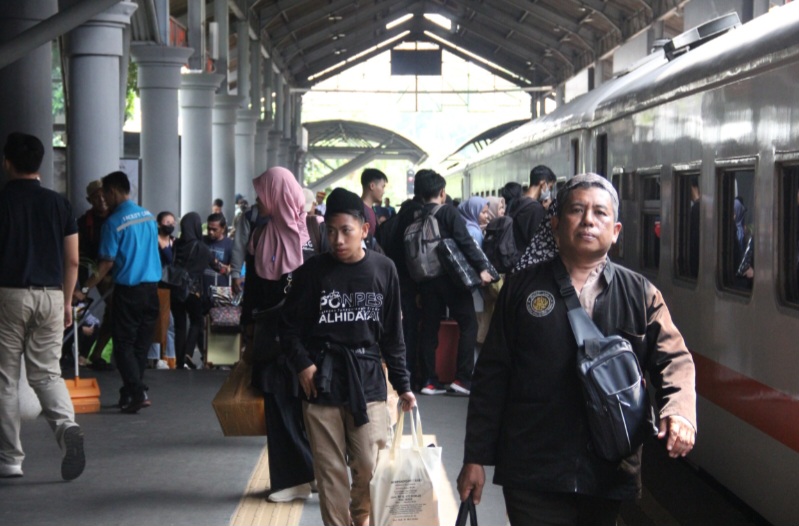Liburan Nataru Makin Seru, KAI Daop 8 Hadirkan Promo 12.12 - Nusantara ...