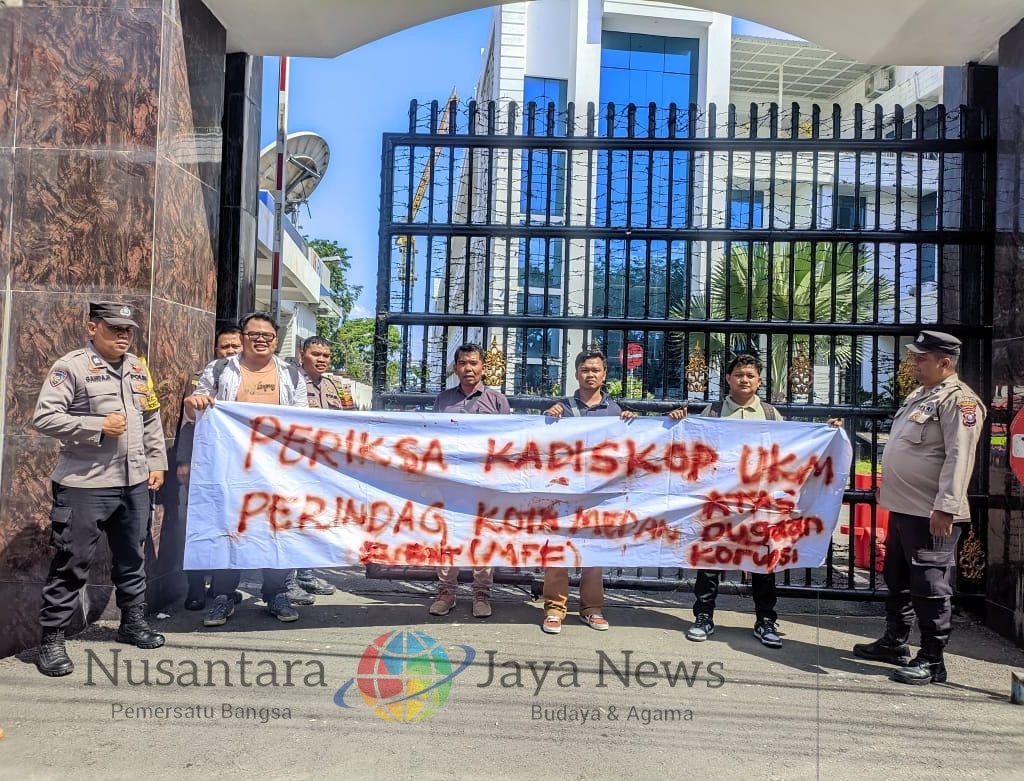Mahasiswa Geruduk Kejatisu, Minta Kadiskop UKM Perindag Medan Dipanggil ...